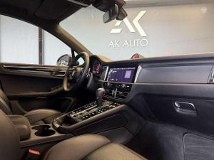 Grey Porsche Macan 2024 in Kaunas, with an engine capacity of 2.89 L and mileage of 24 thousand km for 62490 €, photo 18 on AUTOMOTO.COM.LV