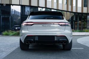 Grey Porsche Macan 2024 in Vilnius, with an engine capacity of 2.89 L and mileage of 57 thousand km for 68900 €, photo 5 on AUTOMOTO.COM.LV