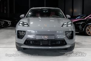 Grey Porsche Macan 2025 in Riga, with an engine capacity of 0.00 L and mileage of 8 thousand km for 82280 €, photo 3 on AUTOMOTO.COM.LV