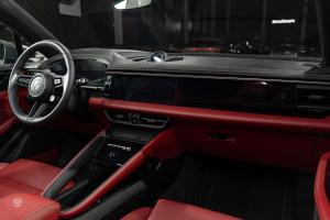 Pelēks Porsche Macan 2025 Rīga, ar dzinēja tilpumu 0.00 L un nobraukumu 8 tūkst. km par 82280 €, foto 12 vietnē AUTOMOTO.COM.LV