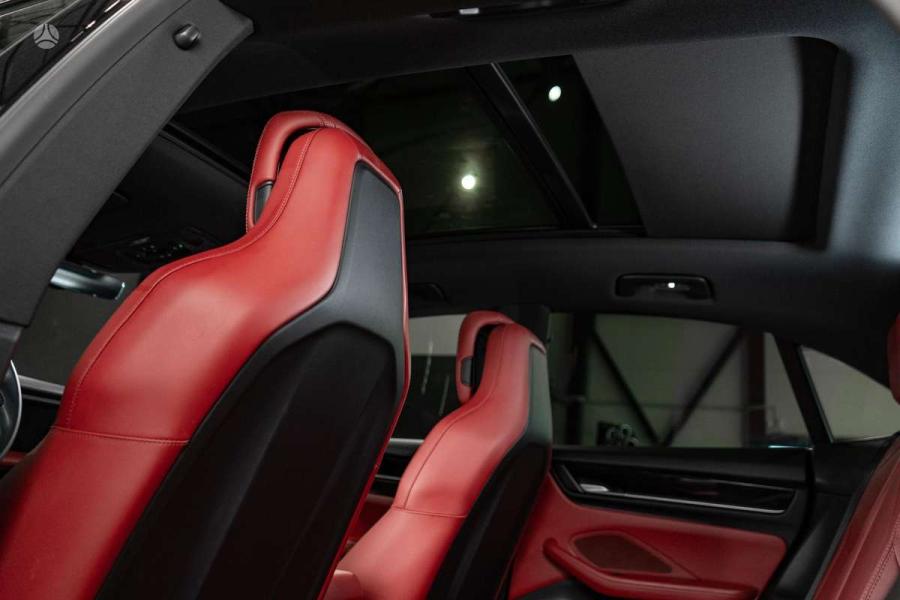 Pelēks Porsche Macan 2025 Rīga, ar dzinēja tilpumu 0.00 L un nobraukumu 8 tūkst. km par 82280 €, foto 14 vietnē AUTOMOTO.COM.LV