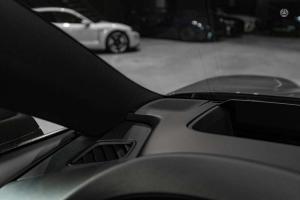 Pelēks Porsche Macan 2025 Rīga, ar dzinēja tilpumu 0.00 L un nobraukumu 8 tūkst. km par 82280 €, foto 23 vietnē AUTOMOTO.COM.LV