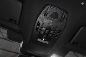 Pelēks Porsche Macan 2025 Rīga, ar dzinēja tilpumu 0.00 L un nobraukumu 8 tūkst. km par 82280 €, foto 28 vietnē AUTOMOTO.COM.LV