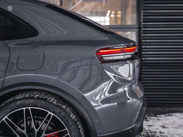 Pelēks Porsche Macan 2026 Viļņa, ar dzinēja tilpumu 0.00 L un nobraukumu 2 tūkst. km par 128040 €, foto 11 vietnē AUTOMOTO.COM.LV