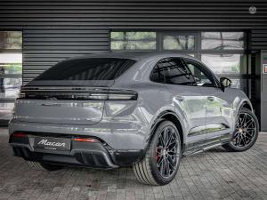 Grey Porsche Macan 2026 in Klaipeda, with an engine capacity of 0.00 L and mileage of 0 thousand km for 136240 €, photo 6 on AUTOMOTO.COM.LV