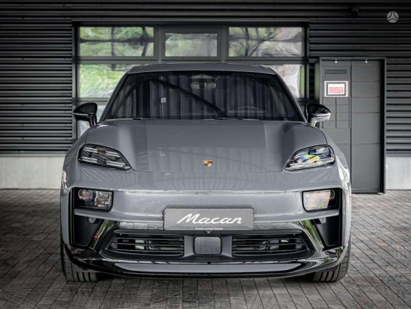 Grey Porsche Macan 2026 in Klaipeda, with an engine capacity of 0.00 L and mileage of 0 thousand km for 136240 €, photo 8 on AUTOMOTO.COM.LV