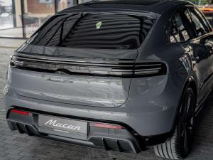 Grey Porsche Macan 2026 in Klaipeda, with an engine capacity of 0.00 L and mileage of 0 thousand km for 136240 €, photo 14 on AUTOMOTO.COM.LV