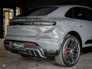 Grey Porsche Macan 2026 in Klaipeda, with an engine capacity of 0.00 L and mileage of 0 thousand km for 136240 €, photo 18 on AUTOMOTO.COM.LV