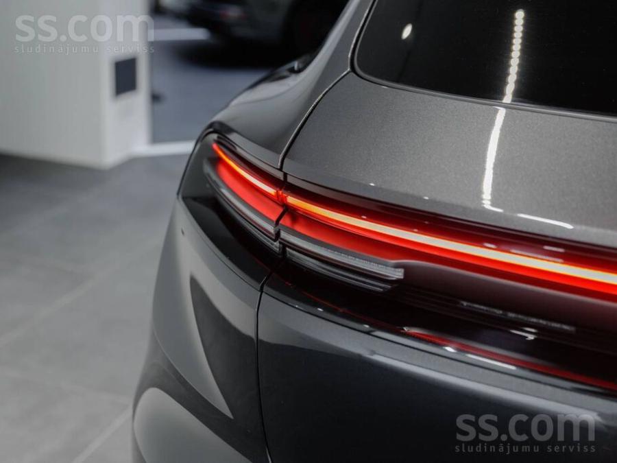 Pelēks Porsche Macan 2026 Rīga, ar dzinēja tilpumu 3.00 L un nobraukumu 14 tūkst. km par 89900 €, foto 10 vietnē AUTOMOTO.COM.LV