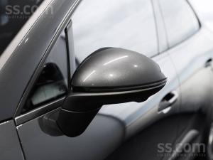 Pelēks Porsche Macan 2026 Rīga, ar dzinēja tilpumu 3.00 L un nobraukumu 14 tūkst. km par 89900 €, foto 33 vietnē AUTOMOTO.COM.LV