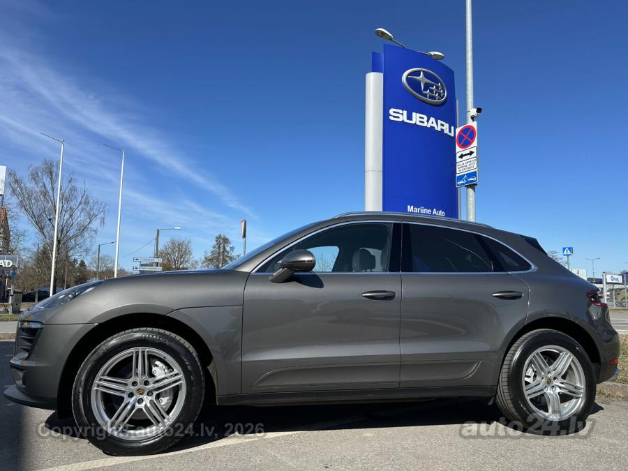 Pelēks Porsche Macan 2015 Tallina, ar dzinēja tilpumu 3.00 L un nobraukumu 87 tūkst. km par 29990 €, foto 3 vietnē AUTOMOTO.COM.LV