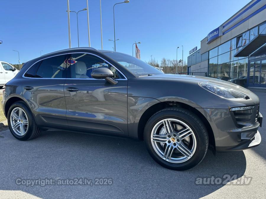 Pelēks Porsche Macan 2015 Tallina, ar dzinēja tilpumu 3.00 L un nobraukumu 87 tūkst. km par 29990 €, foto 7 vietnē AUTOMOTO.COM.LV