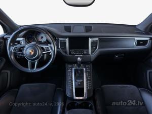 Grey Porsche Macan 2017 in Riga, with an engine capacity of 3.00 L and mileage of 142 thousand km for 36900 €, photo 8 on AUTOMOTO.COM.LV