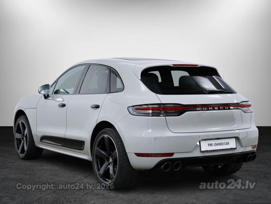 Grey Porsche Macan 2019 in Tallinn, with an engine capacity of 2.00 L and mileage of 118 thousand km for 49900 €, photo 6 on AUTOMOTO.COM.LV