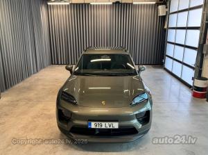 Pelēks Porsche Macan 2024 Tallina, ar dzinēja tilpumu 0.00 L un nobraukumu 16 tūkst. km par 84500 €, foto 3 vietnē AUTOMOTO.COM.LV