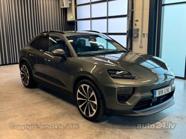 Grey Porsche Macan 2024 in Tallinn, with an engine capacity of 0.00 L and mileage of 16 thousand km for 84500 €, photo 5 on AUTOMOTO.COM.LV