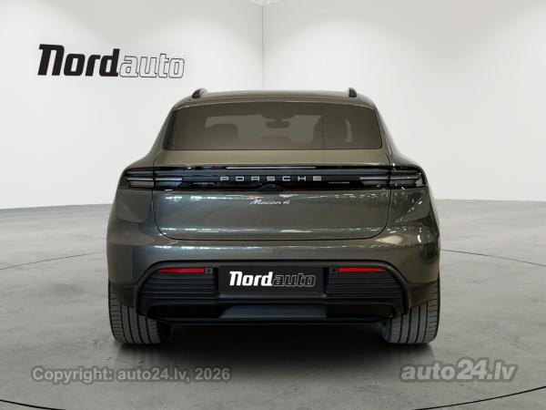 Pelēks Porsche Macan 2024 Tallina, ar dzinēja tilpumu 0.00 L un nobraukumu 23 tūkst. km par 82900 €, foto 4 vietnē AUTOMOTO.COM.LV
