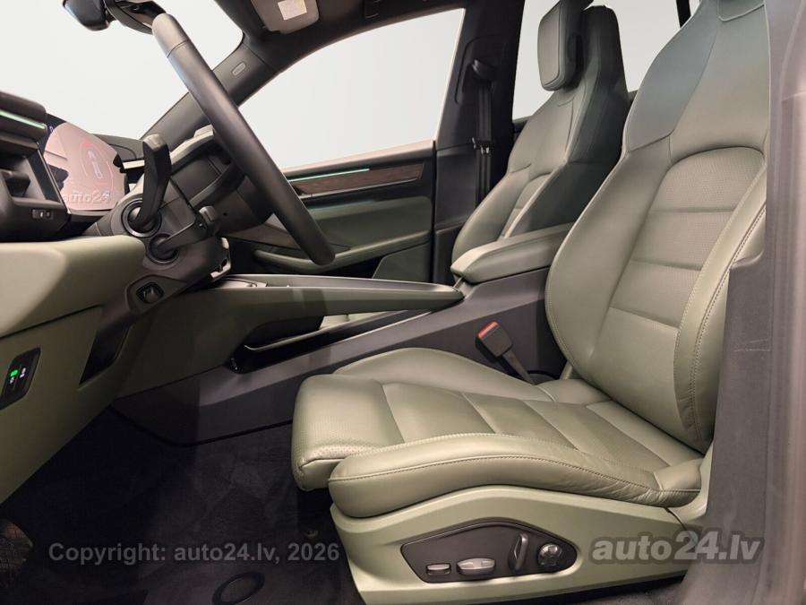 Pelēks Porsche Macan 2024 Tallina, ar dzinēja tilpumu 0.00 L un nobraukumu 23 tūkst. km par 82900 €, foto 6 vietnē AUTOMOTO.COM.LV