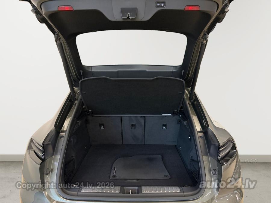 Pelēks Porsche Macan 2024 Tallina, ar dzinēja tilpumu 0.00 L un nobraukumu 23 tūkst. km par 82900 €, foto 14 vietnē AUTOMOTO.COM.LV