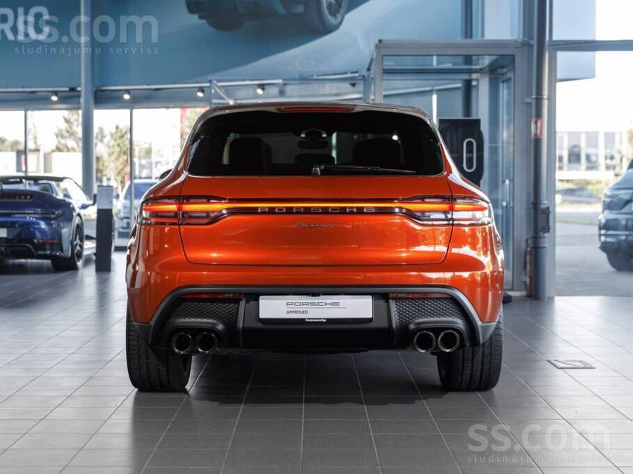 Oranžs Porsche Macan 2022 Rīga, ar dzinēja tilpumu 2.00 L un nobraukumu 78 tūkst. km par 49900 €, foto 4 vietnē AUTOMOTO.COM.LV