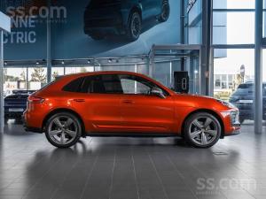 Oranžs Porsche Macan 2022 Rīga, ar dzinēja tilpumu 2.00 L un nobraukumu 78 tūkst. km par 49900 €, foto 11 vietnē AUTOMOTO.COM.LV