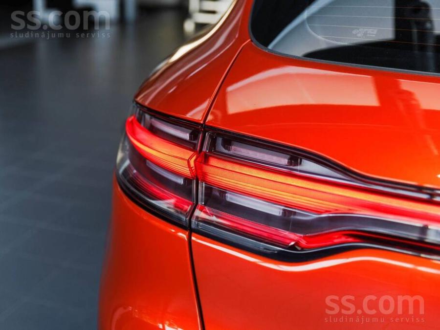 Oranžs Porsche Macan 2022 Rīga, ar dzinēja tilpumu 2.00 L un nobraukumu 78 tūkst. km par 49900 €, foto 13 vietnē AUTOMOTO.COM.LV