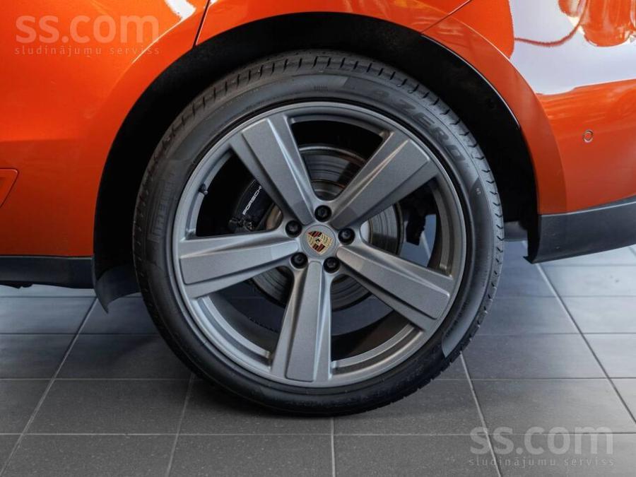 Oranžs Porsche Macan 2022 Rīga, ar dzinēja tilpumu 2.00 L un nobraukumu 78 tūkst. km par 49900 €, foto 20 vietnē AUTOMOTO.COM.LV