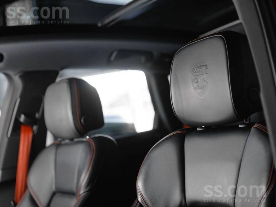 Oranžs Porsche Macan 2022 Rīga, ar dzinēja tilpumu 2.00 L un nobraukumu 78 tūkst. km par 49900 €, foto 31 vietnē AUTOMOTO.COM.LV