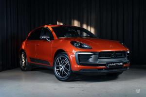 Orange Porsche Macan 2024 in Vilnius, with an engine capacity of 1.98 L and mileage of 10 thousand km for 51900 €, photo 3 on AUTOMOTO.COM.LV