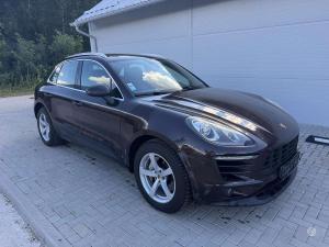 Sarkans Porsche Macan 2015 Kauņa, ar dzinēja tilpumu 2.97 L un nobraukumu 175 tūkst. km par 16300 €, foto 8 vietnē AUTOMOTO.COM.LV