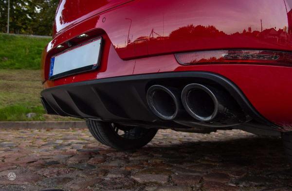 Sarkans Porsche Macan 2017 Alīta, ar dzinēja tilpumu 3.60 L un nobraukumu 45 tūkst. km par 39500 €, foto 11 vietnē AUTOMOTO.COM.LV