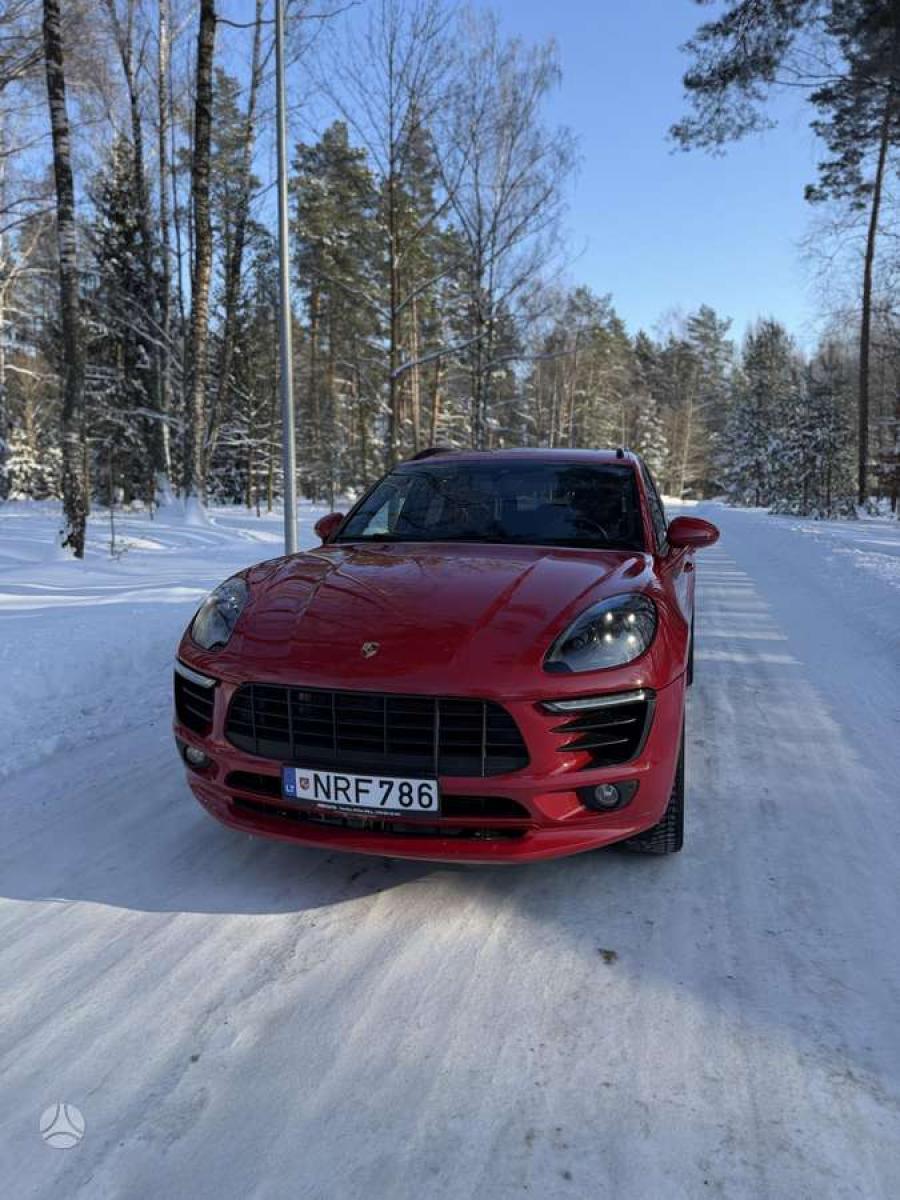 Sarkans Porsche Macan 2018 Pasvalys, ar dzinēja tilpumu 1.98 L un nobraukumu 41 tūkst. km par 28500 €, foto 3 vietnē AUTOMOTO.COM.LV