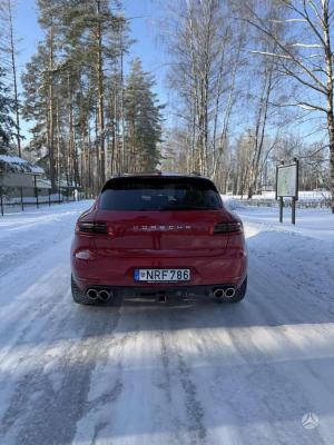 Sarkans Porsche Macan 2018 Pasvalys, ar dzinēja tilpumu 1.98 L un nobraukumu 41 tūkst. km par 28500 €, foto 6 vietnē AUTOMOTO.COM.LV