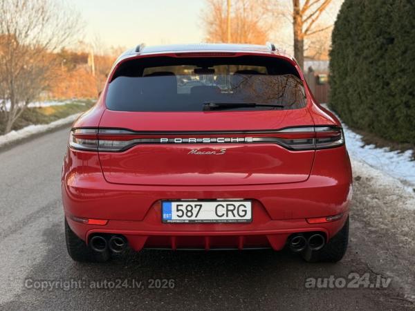 Sarkans Porsche Macan 2019 Tallina, ar dzinēja tilpumu 3.00 L un nobraukumu 82 tūkst. km par 50900 €, foto 3 vietnē AUTOMOTO.COM.LV
