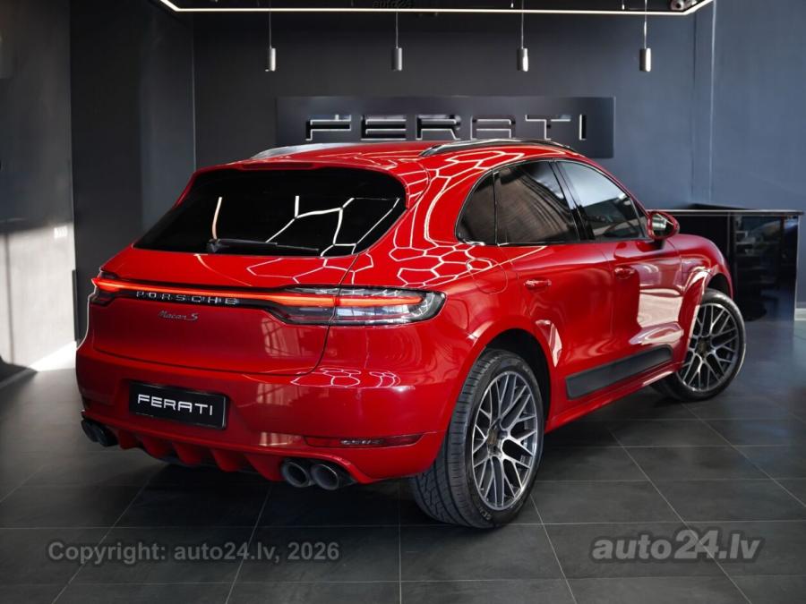 Red Porsche Macan 2019 in Tallinn, with an engine capacity of 3.00 L and mileage of 83 thousand km for 52900 €, photo 2 on AUTOMOTO.COM.LV