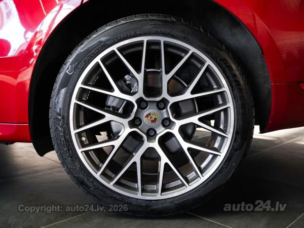 Sarkans Porsche Macan 2019 Tallina, ar dzinēja tilpumu 3.00 L un nobraukumu 83 tūkst. km par 52900 €, foto 4 vietnē AUTOMOTO.COM.LV