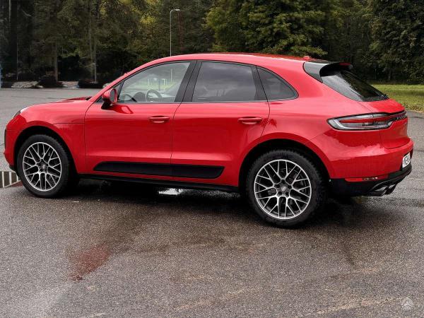 Red Porsche Macan 2019 in Vilnius, with an engine capacity of 1.98 L and mileage of 99 thousand km for 36500 €, photo 6 on AUTOMOTO.COM.LV