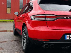 Red Porsche Macan 2019 in Vilnius, with an engine capacity of 1.98 L and mileage of 99 thousand km for 36500 €, photo 10 on AUTOMOTO.COM.LV