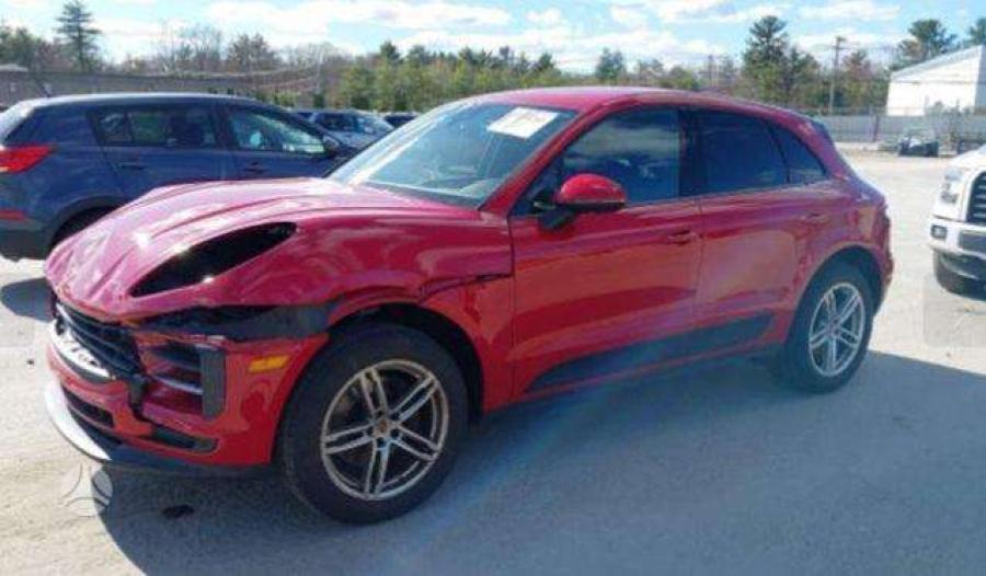 Red Porsche Macan 2019 in Vilnius, with an engine capacity of 1.98 L and mileage of 99 thousand km for 36500 €, photo 25 on AUTOMOTO.COM.LV