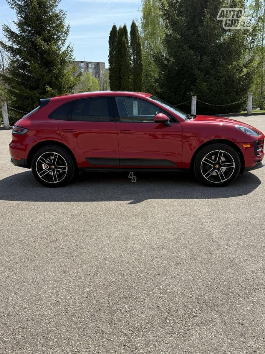 Red Porsche Macan 2019 in Alytus, with an engine capacity of 2.00 L and mileage of 169 thousand km for 27000 €, photo 4 on AUTOMOTO.COM.LV