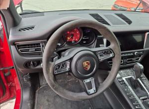 Sarkans Porsche Macan 2020 Klaipėda, ar dzinēja tilpumu 2.89 L un nobraukumu 116 tūkst. km par 14300 €, foto 11 vietnē AUTOMOTO.COM.LV