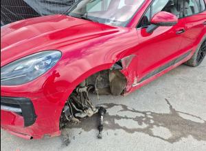 Sarkans Porsche Macan 2020 Klaipėda, ar dzinēja tilpumu 2.89 L un nobraukumu 116 tūkst. km par 14300 €, foto 13 vietnē AUTOMOTO.COM.LV