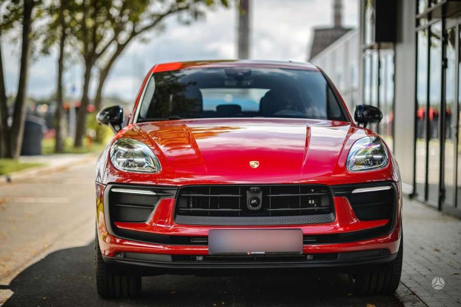 Sarkans Porsche Macan 2023 Kauņa, ar dzinēja tilpumu 1.98 L un nobraukumu 58 tūkst. km par 49999 €, foto 8 vietnē AUTOMOTO.COM.LV