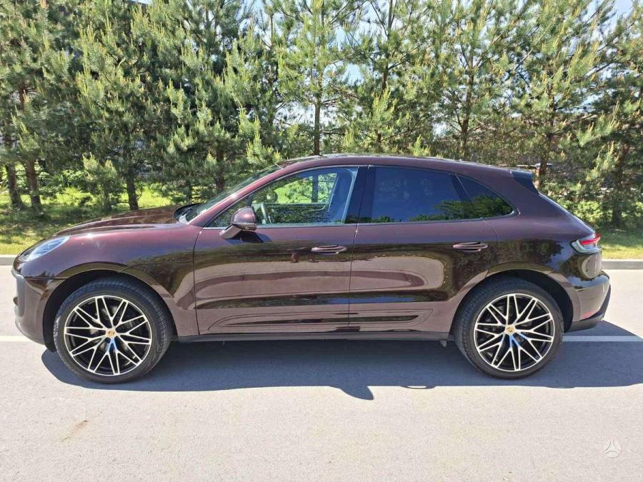 Sarkans Porsche Macan 2023 Klaipėda, ar dzinēja tilpumu 1.98 L un nobraukumu 14 tūkst. km par 45000 €, foto 7 vietnē AUTOMOTO.COM.LV