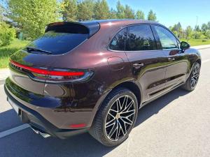 Sarkans Porsche Macan 2023 Klaipėda, ar dzinēja tilpumu 1.98 L un nobraukumu 14 tūkst. km par 45000 €, foto 10 vietnē AUTOMOTO.COM.LV