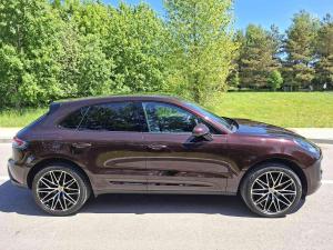 Sarkans Porsche Macan 2023 Klaipėda, ar dzinēja tilpumu 1.98 L un nobraukumu 14 tūkst. km par 45000 €, foto 12 vietnē AUTOMOTO.COM.LV