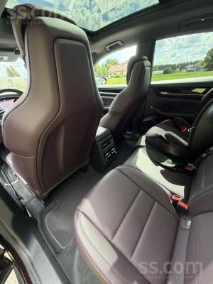 Sarkans Porsche Macan 2025 Rīga, ar dzinēja tilpumu 3.00 L un nobraukumu 32 tūkst. km par 87400 €, foto 8 vietnē AUTOMOTO.COM.LV