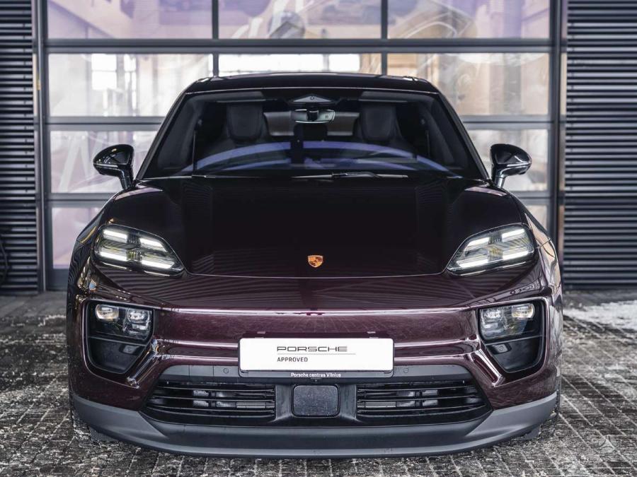 Sarkans Porsche Macan 2026 Viļņa, ar dzinēja tilpumu 0.00 L un nobraukumu 18 tūkst. km par 90917 €, foto 9 vietnē AUTOMOTO.COM.LV