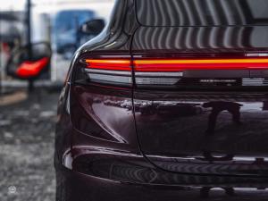 Sarkans Porsche Macan 2026 Viļņa, ar dzinēja tilpumu 0.00 L un nobraukumu 18 tūkst. km par 90917 €, foto 14 vietnē AUTOMOTO.COM.LV