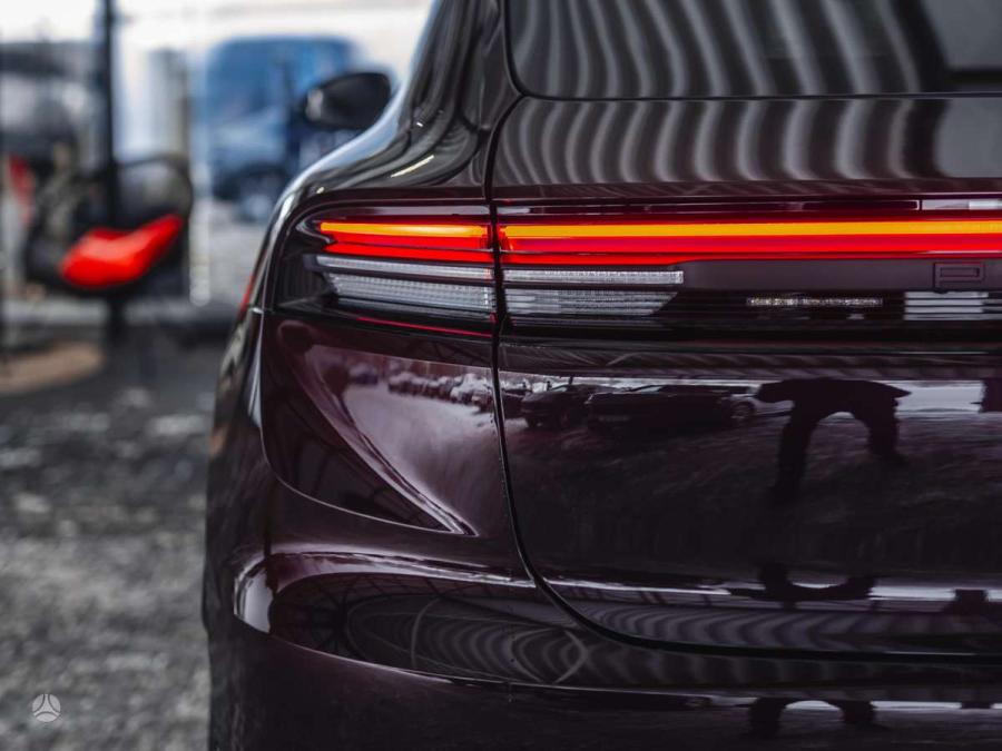 Sarkans Porsche Macan 2026 Viļņa, ar dzinēja tilpumu 0.00 L un nobraukumu 18 tūkst. km par 90917 €, foto 14 vietnē AUTOMOTO.COM.LV